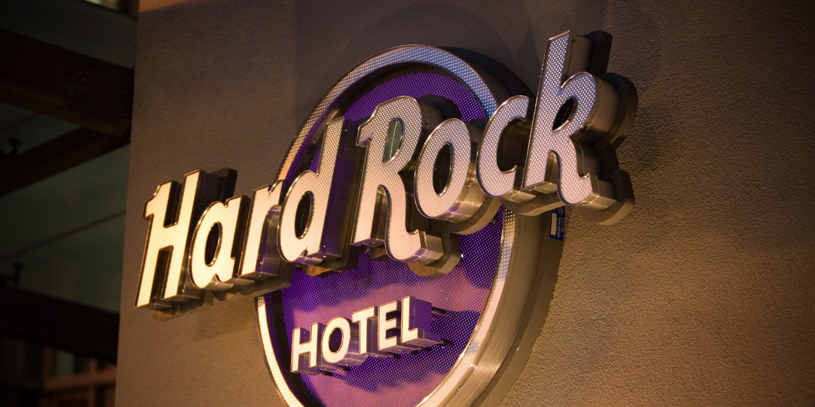 Hotel Hard Rock Cancun Logo Hard Rock. (Café & Hotel)