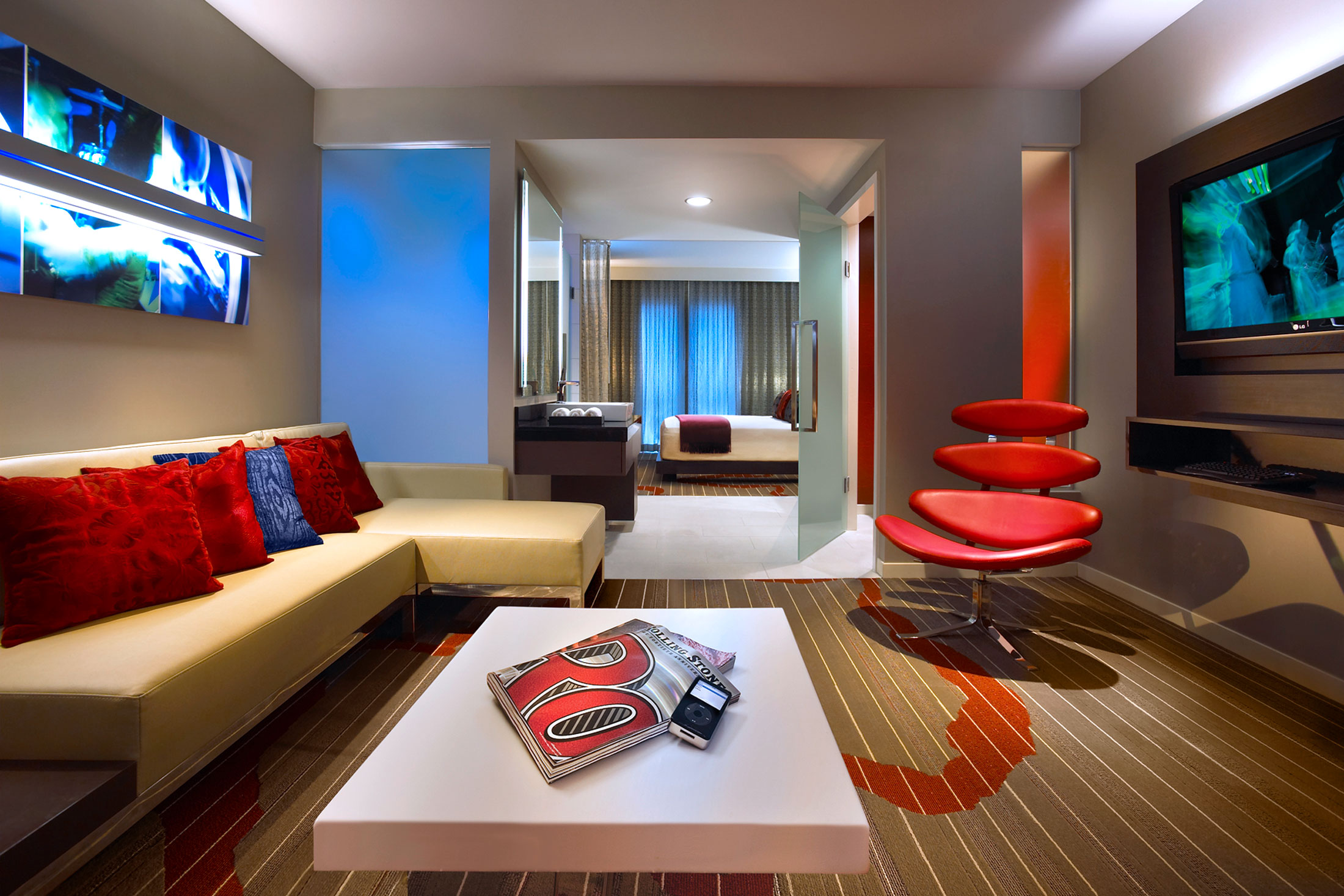 Hotel Rooms & Suites in San Diego | Hard Rock Hotel San Diego